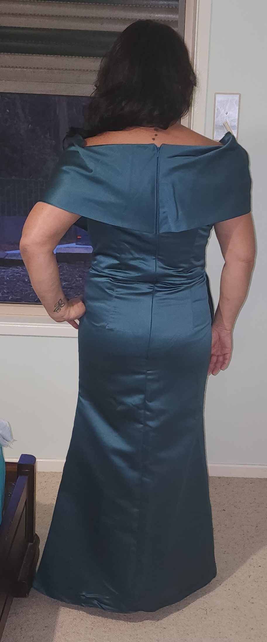 Elegant Wrap Sheath/Column Evening Dresses - Missacc