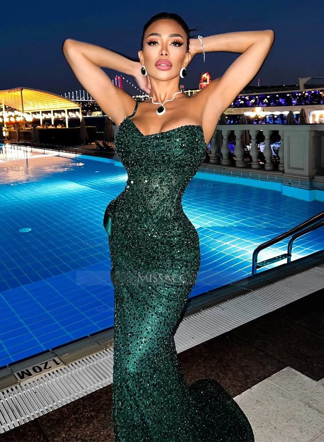Sparkly Trumpet/Mermaid Slit Green Prom Dresses With Sequin - Missacc